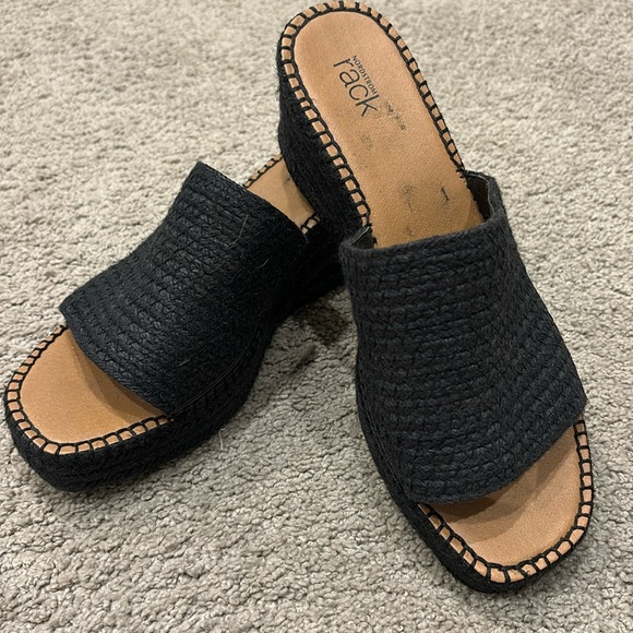 Nordstrom | Shoes | Like New Never Worn Except Go Try On Woven Sandals ...